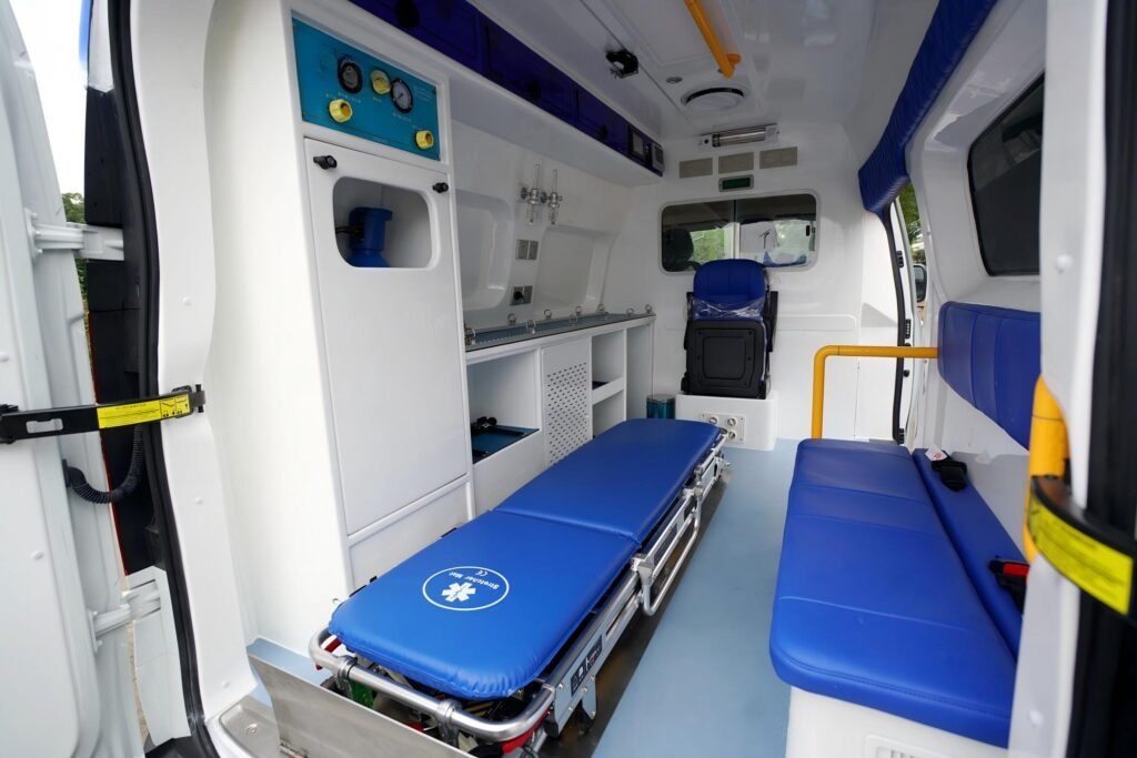 Iveco Daily Long Wheelbase Ambulance China Automotive - iChelaba Motor
