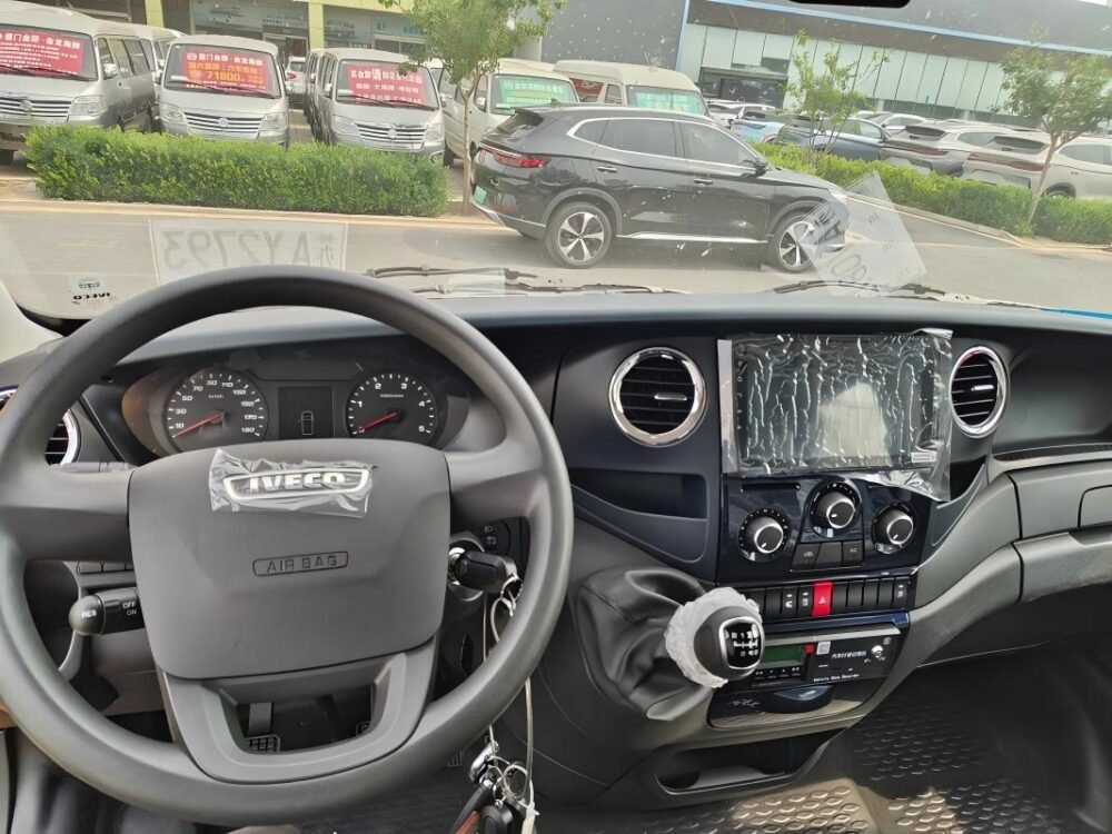 Iveco Daily 9-13 Seats Engineering Vehicle China Automotive - iChelaba ...